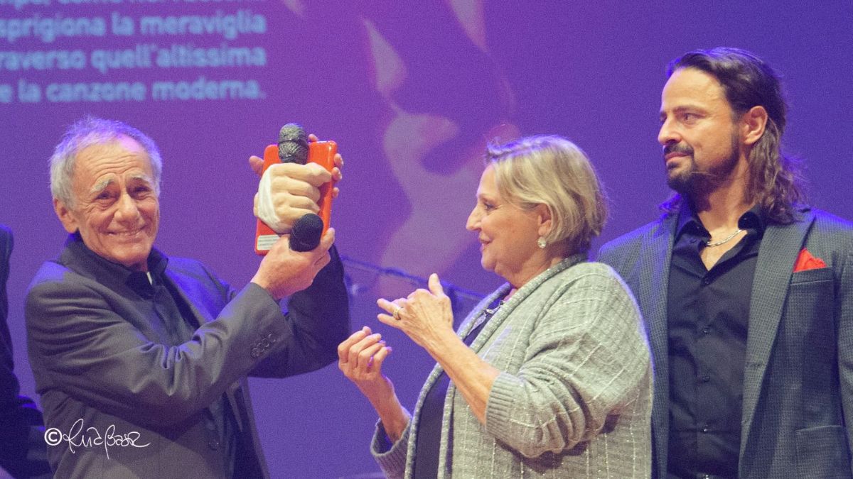 Premio Pierangelo Bertoli, vince il cantautore Guido Maria Grillo