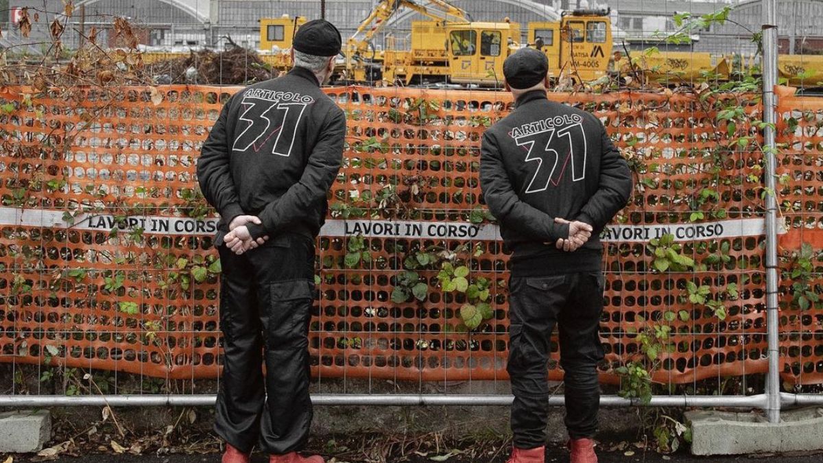 Articolo 31, in arrivo il nuovo singolo “Classico”, con una copertina ...