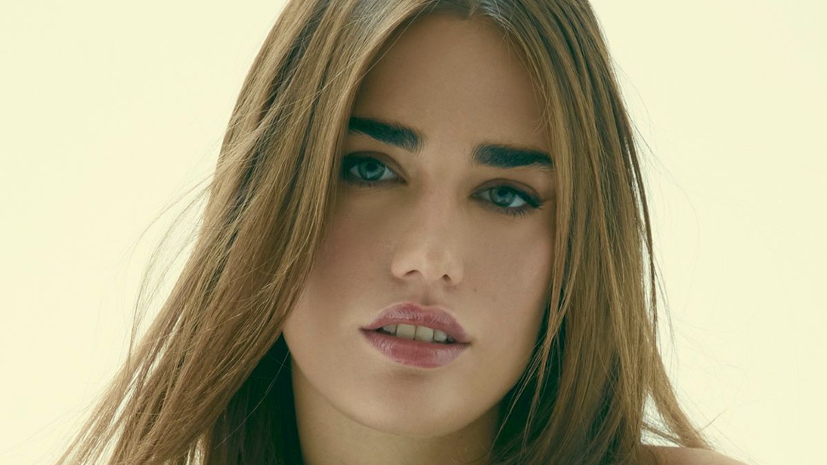 Clara, dopo Sanremo 2024 l’album di debutto "Primo" e il tour nei club